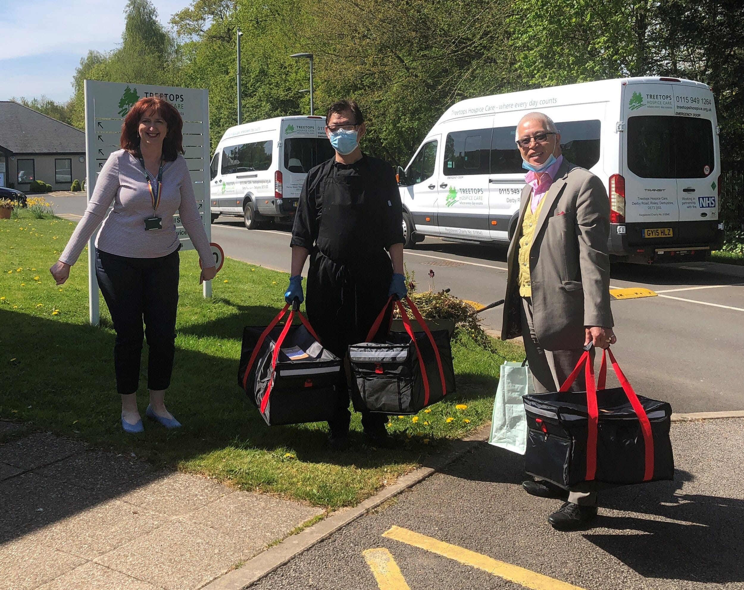 Much-loved Derby restaurant COSMO delivers hot meals to nurses and ...