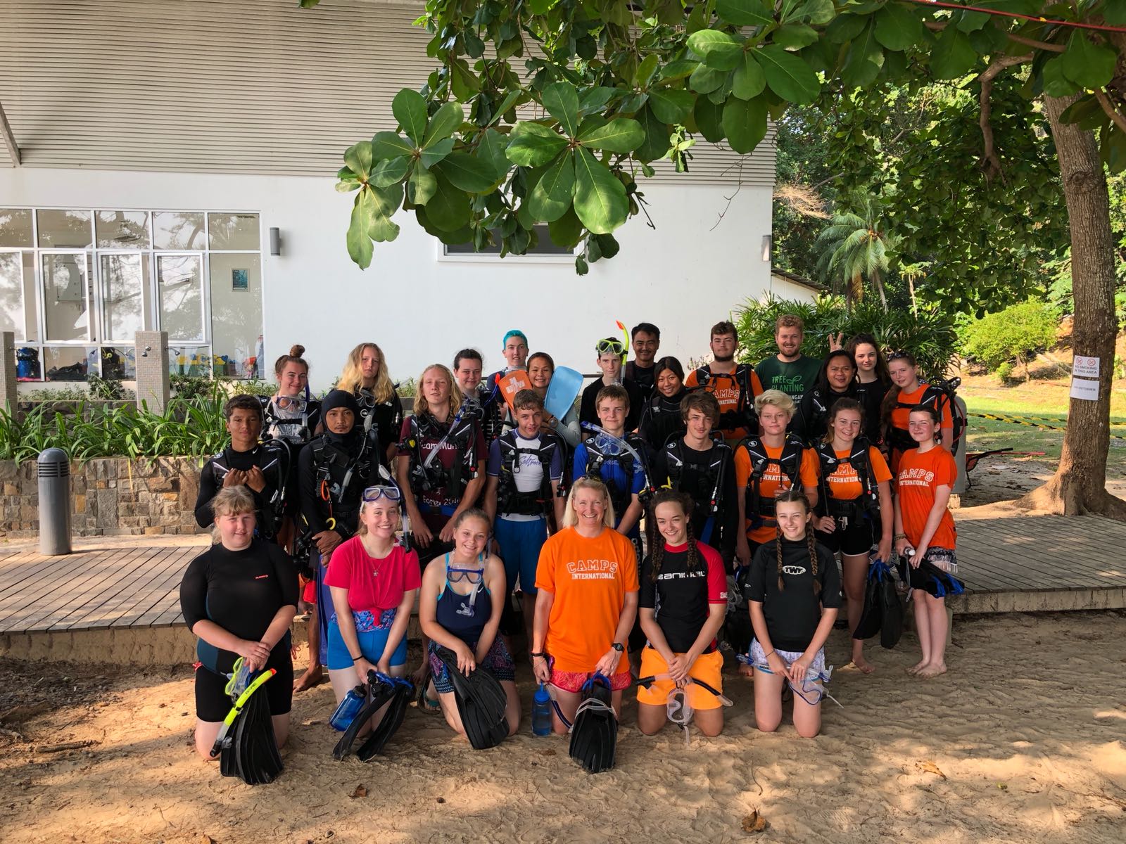 Jungle adventure for pupils at this Derby secondary school - Penguin PR