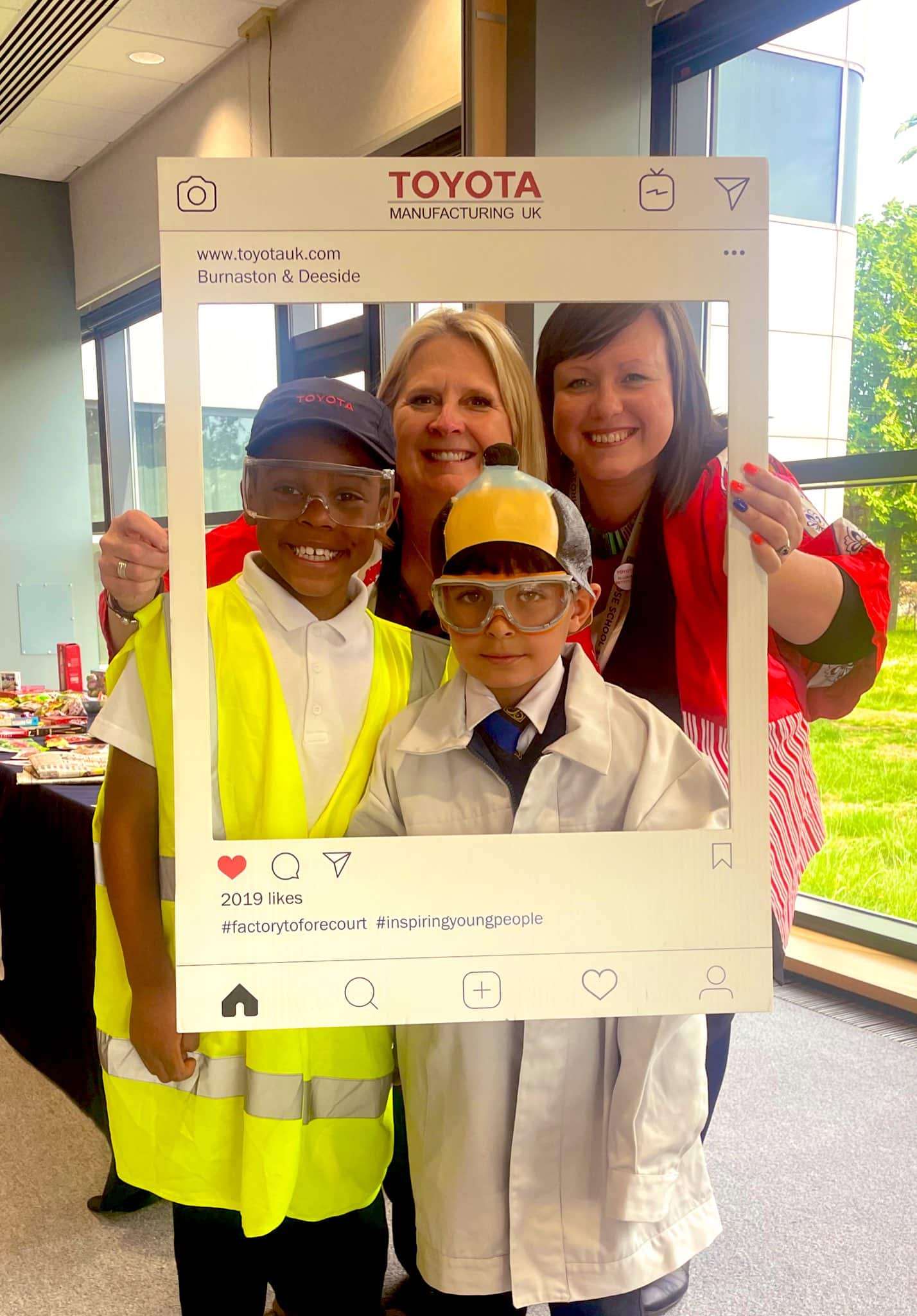 Derby schoolchildren at The Bemrose School given chance to set wheels ...